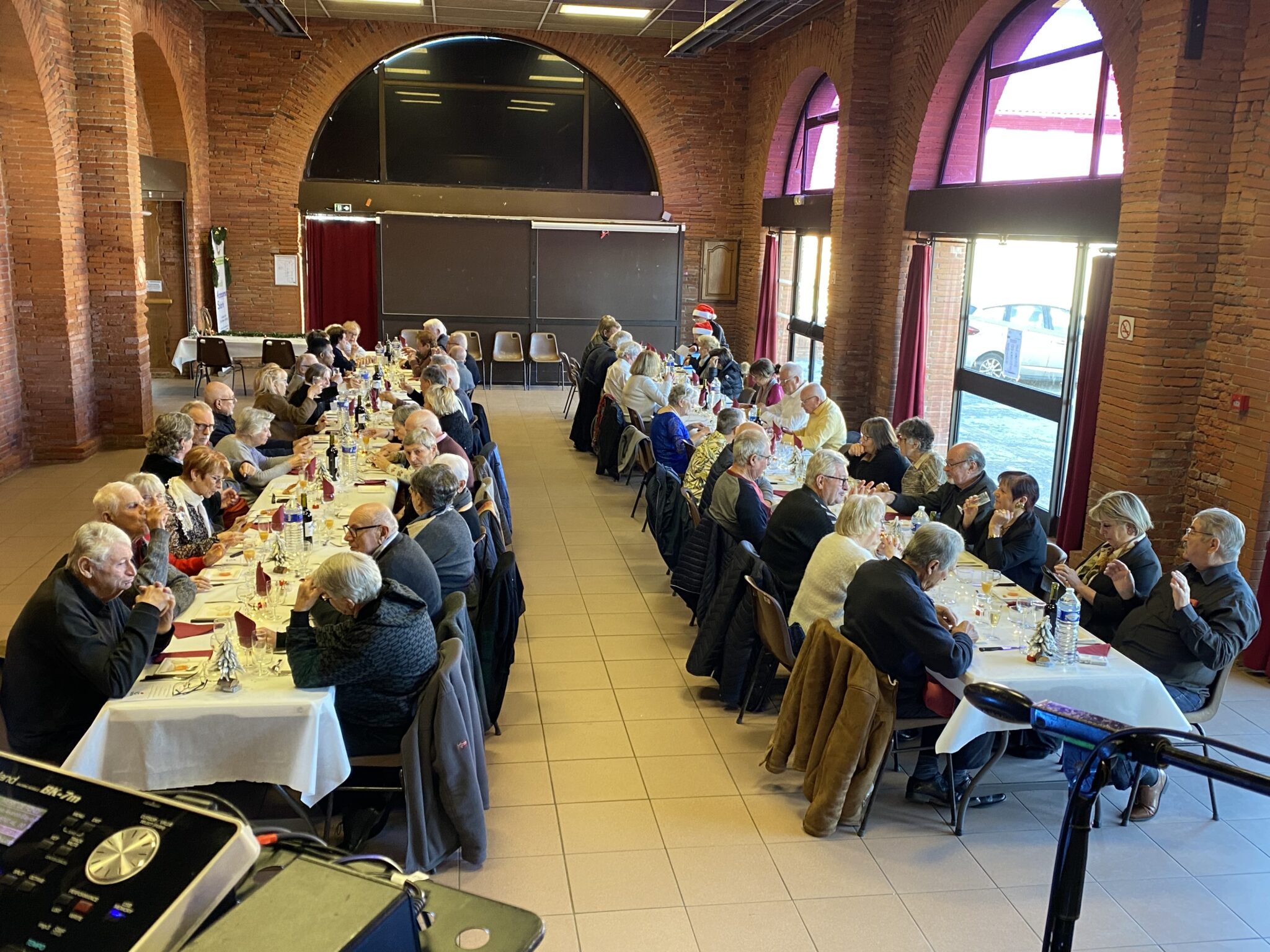 Repas des ainés 2023 | Mairie de Sainte-Foy-de-Peyrolières